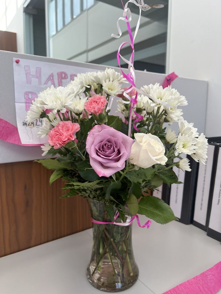 CHRISTIANA FLOWER & GIFTS - Updated December 2025 - 32 Photos & 33 ...