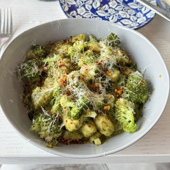 LATITUDES RESTAURANT AND BAR - Updated September 2025 - 18 Photos & 27 ...