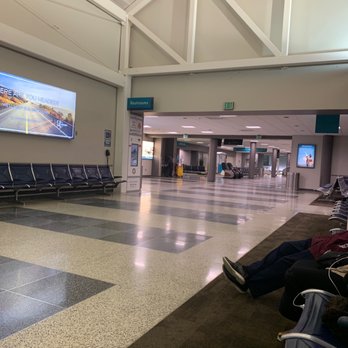 FORT WAYNE INTERNATIONAL AIRPORT - Updated January 2025 - 221 Photos ...