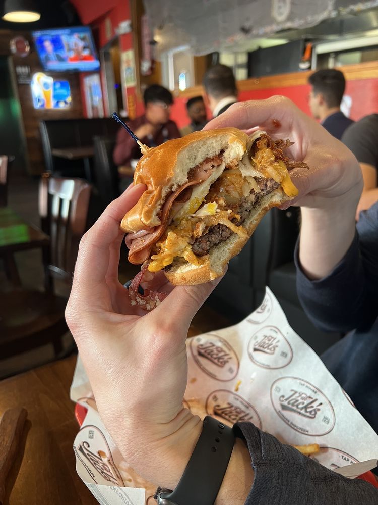 FAT JACK’S TAP HOUSE - Updated July 2024 - 171 Photos & 278 Reviews ...