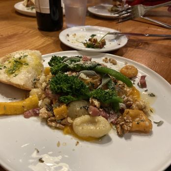 ADAMO’S - Updated March 2025 - 1101 Photos & 833 Reviews - 2107 P St ...