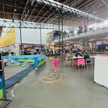 OVIEDO MALL - Updated January 2025 - 186 Photos & 93 Reviews - 1700 ...