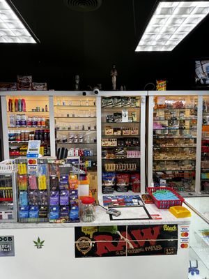 EL RIO SMOKESHOP - Updated May 2026 - 18 Photos - 2860 E Vineyard Ave ...