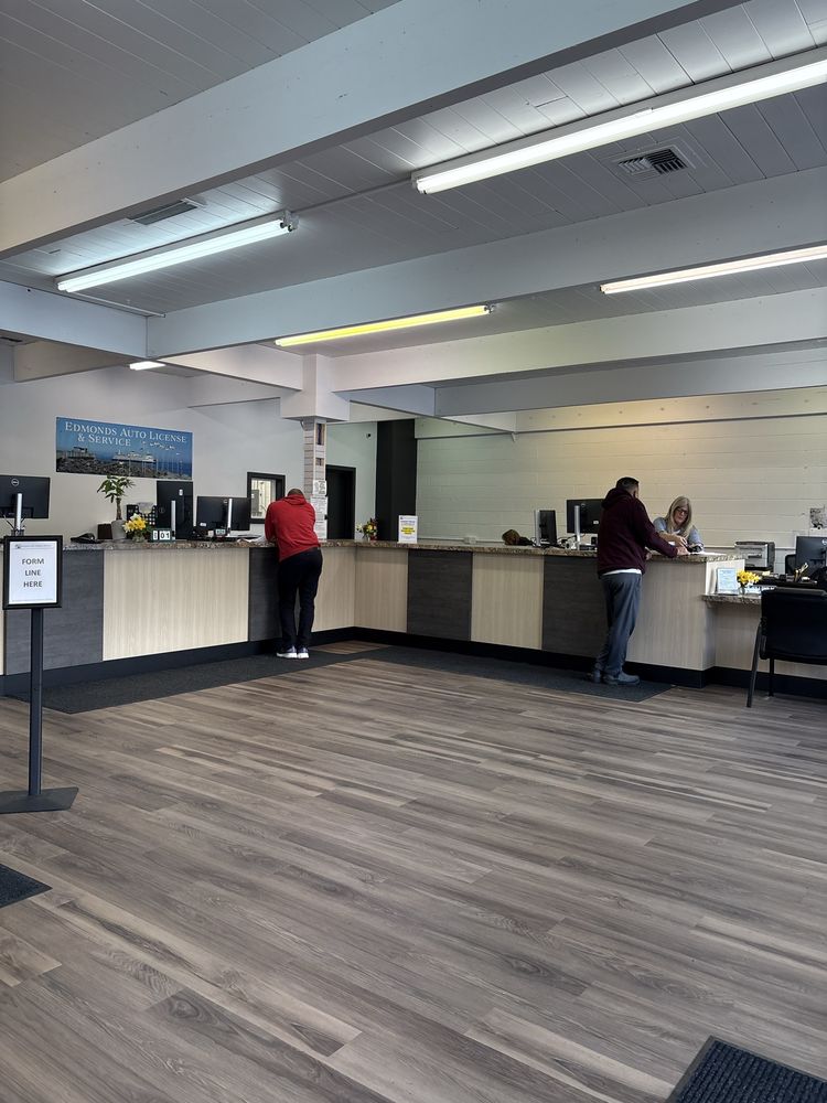 EDMONDS AUTO LICENSE & SERVICE - Updated September 2025 - 35 Reviews ...