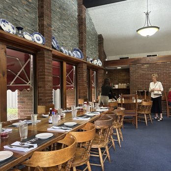 THE BEEF HOUSE RESTAURANT & DINNER THEATRE - Updated January 2026 - 280 ...