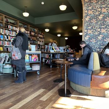 THE UNDERSTUDY COFFEE AND BOOKS - Updated October 2024 - 99 Photos & 52 ...