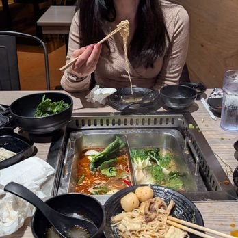 SIMMER CLAW BAR - Updated June 2025 - 613 Photos & 403 Reviews - 595 ...