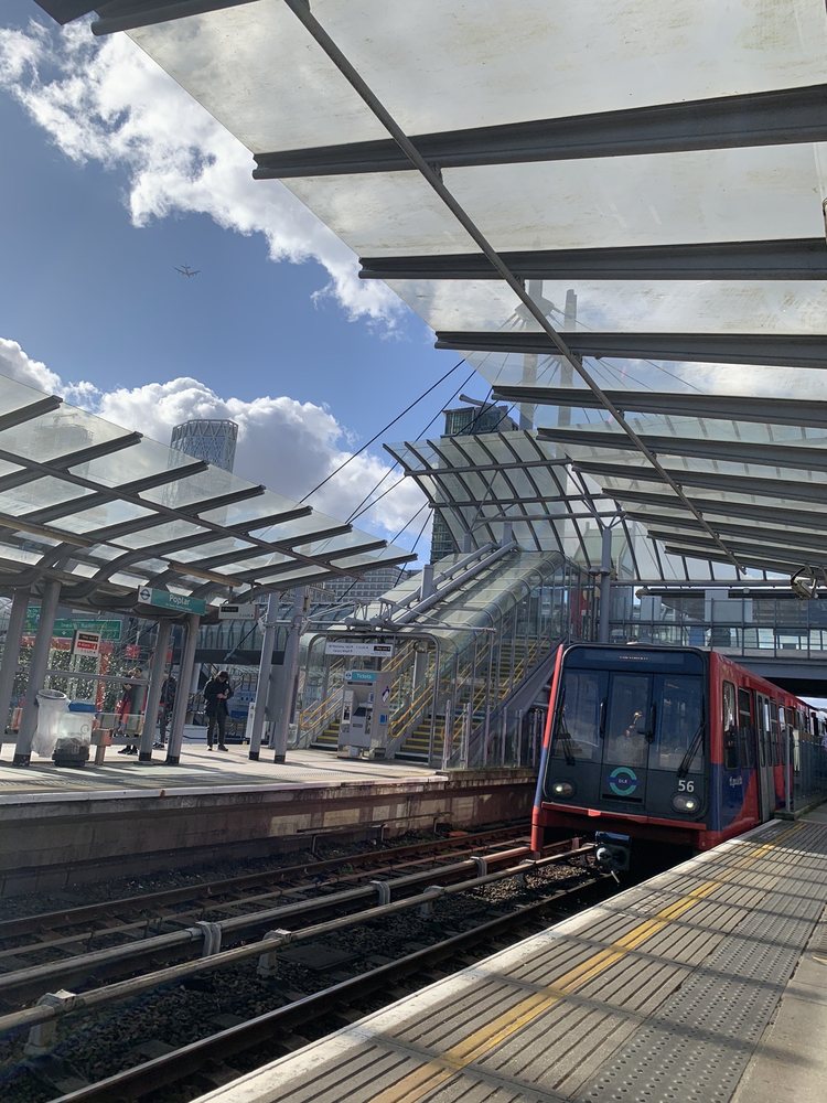 DOCKLANDS LIGHT RAIL - 10 Photos & 24 Reviews - London, United Kingdom ...