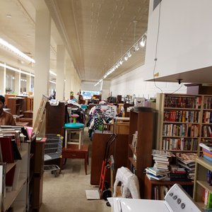 TALIZE - Updated January 2026 - 37 Photos & 10 Reviews - 1345 Huron St ...