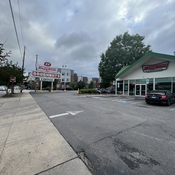 KRISPY KREME - Updated May 2025 - 302 Photos & 179 Reviews - 549 N ...