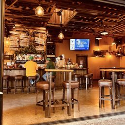 MAD OAK - Updated December 2025 - 935 Photos & 803 Reviews - 135 12th ...