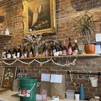 CORNER PEACH - Updated December 2025 - 38 Photos & 17 Reviews - 802 ...