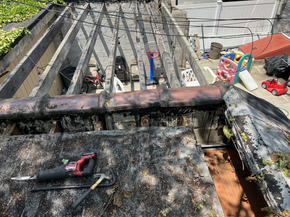 MR MONSTER JUNK - 12 Photos - 429 Dumont Ave, Brooklyn, New York - Junk ...