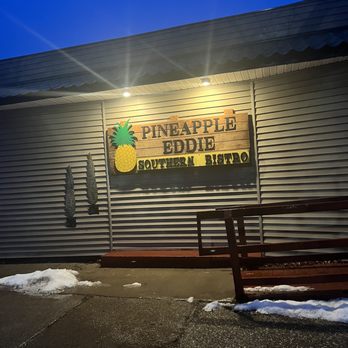 PINEAPPLE EDDIE SOUTHERN BISTRO - Updated November 2025 - 243 Photos ...