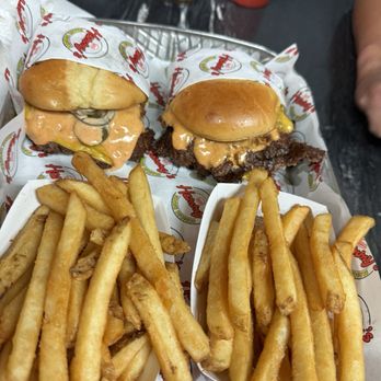 HAMMY’S SMASH BURGERS - Updated November 2024 - 97 Photos & 103 Reviews ...