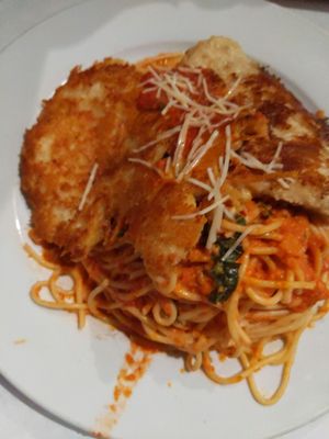 GIO’S BAR & GRILL - Updated June 2024 - 23 Photos & 32 Reviews - 253 ...
