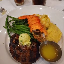 LYON GRILL - Updated December 2025 - 181 Photos & 272 Reviews - 20889 ...