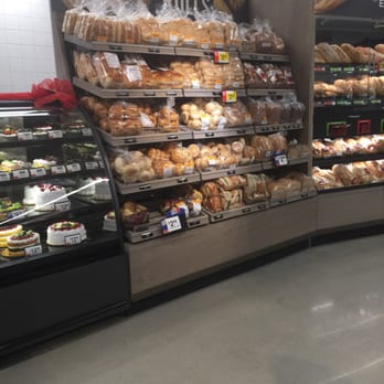 GIANT - Updated December 2025 - 18 Photos & 32 Reviews - 1649 Crofton ...