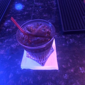 METRIC BAR & GRILL - Updated December 2025 - 26 Photos & 52 Reviews ...