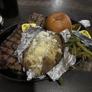 RISER TAVERN AND GRILL - Updated August 2025 - 38 Photos & 64 Reviews ...