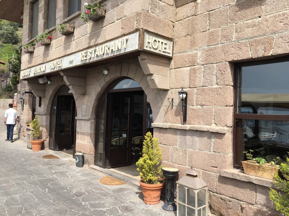 ASSOS BEHRAM HOTEL - Behramkale Köyü, Çanakkale, Turkey - Hotels ...