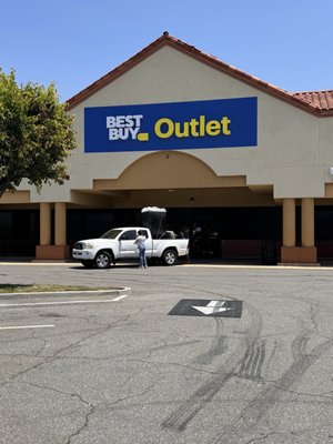 BEST BUY OUTLET - Updated September 2025 - 31 Photos & 36 Reviews - 17220 Lakewood Blvd ...