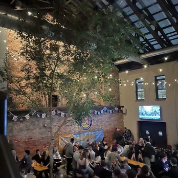 THE WURST - Updated August 2024 - 66 Photos & 24 Reviews - 18 E Cross ...