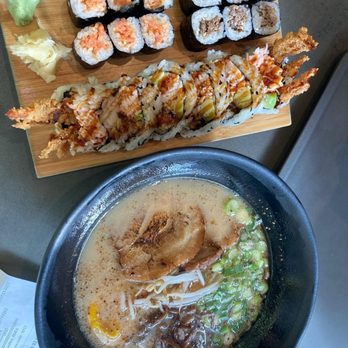 MARI MARI - Updated May 2025 - 147 Photos & 56 Reviews - 105 S 13th St ...