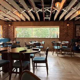 AGORA MIDTOWN - Updated December 2025 - 339 Photos & 430 Reviews - 92 ...