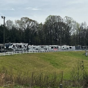 GENERAL RV CENTER - Updated December 2025 - 595 E Ritchie Rd, Salisbury ...