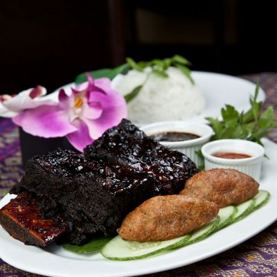 SONGKET RESTAURANT - Updated December 2025 - 100 Photos - 31G, Jalan ...