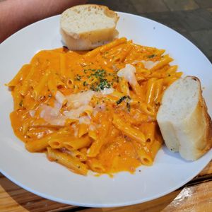 BOCELLI PIZZA & PASTA SHOPPE - 16 Photos & 42 Reviews - 102 E Depot St ...