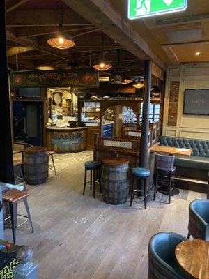 THE BENTLEY BAR & STEAKHOUSE - Updated January 2026 - 24 Photos - 1-7 ...