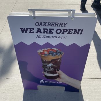 OAKBERRY AÇAÍ BOWLS & SMOOTHIES - KITSILANO - Updated December 2025 ...