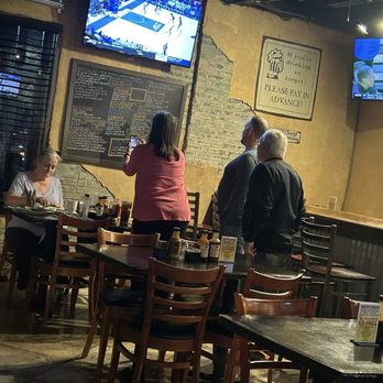 HOGSHEAD CAFE - Updated July 2025 - 944 Photos & 590 Reviews - 8902 W ...