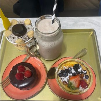 CHOCO MANIA CAFE - Updated January 2026 - 522 Photos & 128 Reviews ...