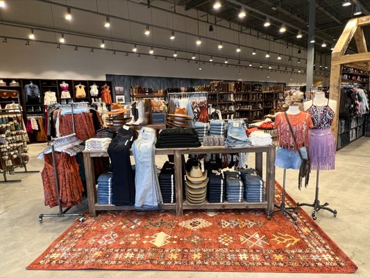 BOOT BARN - Updated March 2025 - 51 Photos - 2232 Marlton Pike W ...