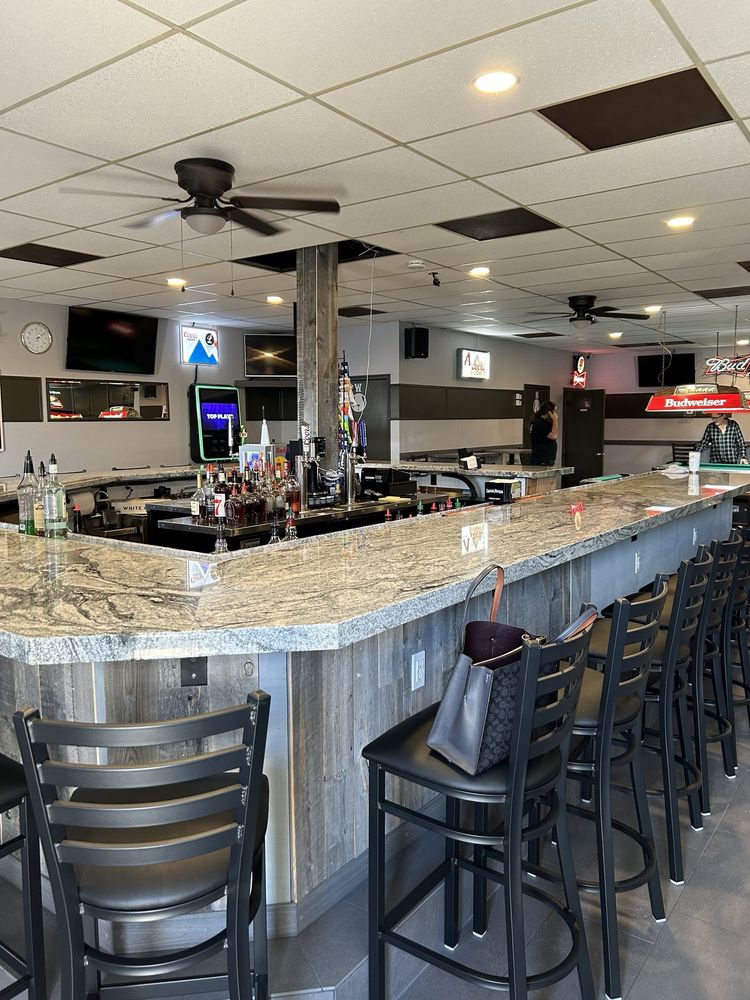 NEIGHBORS BAR - Updated December 2025 - 59 Photos & 37 Reviews - 7530 W ...