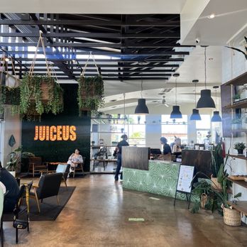 JUICEUS - Updated December 2025 - 118 Photos & 80 Reviews - 3090 Pablo ...