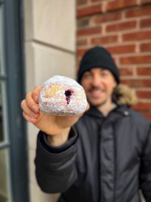 BEACON DOUGHNUTS - Updated November 2025 - 588 Photos & 274 Reviews ...