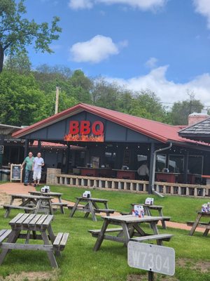 KRB’S KLINGERS REAL BBQ - 38 Photos & 20 Reviews - Barbeque - W7304 ...