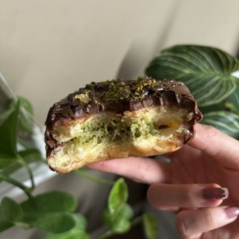 ELK GROVE DONUTS - Updated November 2024 - 662 Photos & 310 Reviews ...