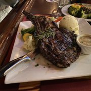 TWEEDS RESTAURANT & BUFFALO BAR - 305 Photos & 267 Reviews - 17 E Main ...