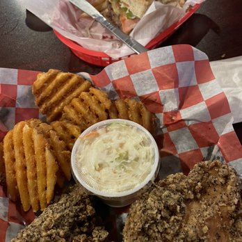 ST LEON TAVERN - Updated July 2025 - 41 Photos & 38 Reviews - 28920 ...