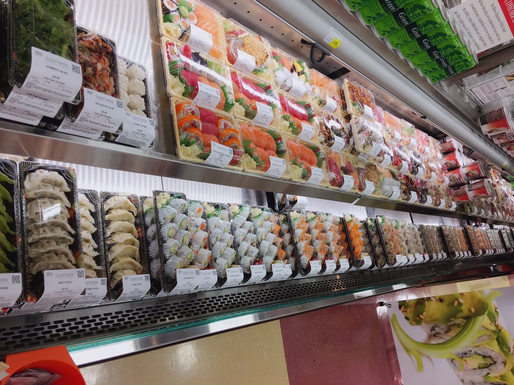 COUNTY MARKET - 11 Photos & 40 Reviews - 331 E Stoughton St, Champaign ...