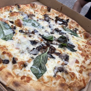 PIZZATA PIZZERIA - 157 Photos & 115 Reviews - 240 S 22nd St ...