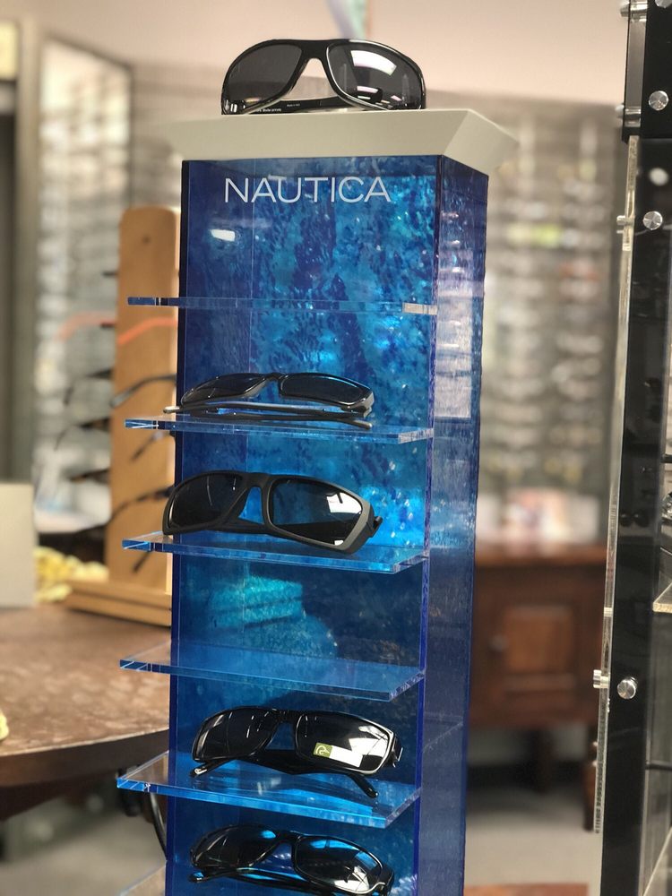 EYEWORLD VISION CENTER - Updated October 2025 - 19 Photos - 1088 ...