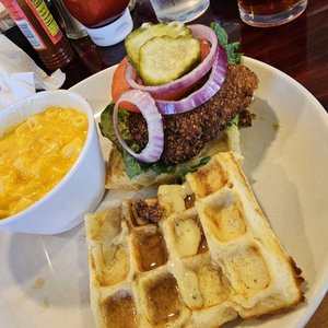 LILA MAE’S SOUTHERN KITCHEN & LOUNGE - 17 Photos & 17 Reviews - 2110 ...