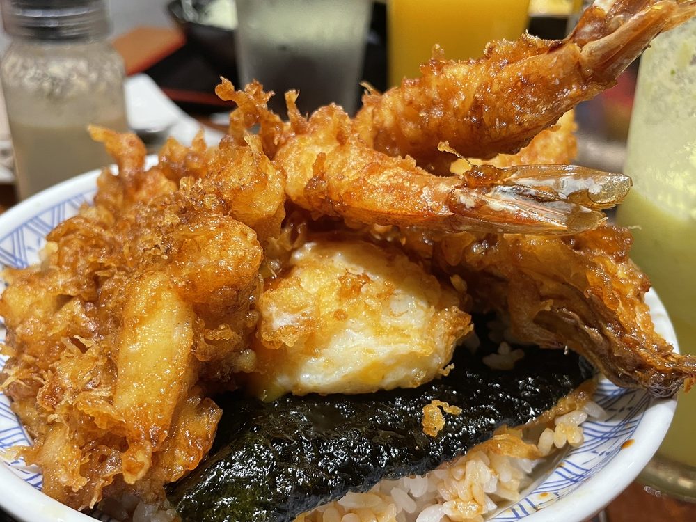 KIWAMI FOOD HALL - 7th St, Bonifacio High Street, Taguig, Metro Manila ...