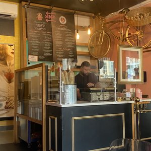 MOORE COFFEE SHOP - 2693 Photos & 1216 Reviews - 1930 2nd Ave, Seattle ...